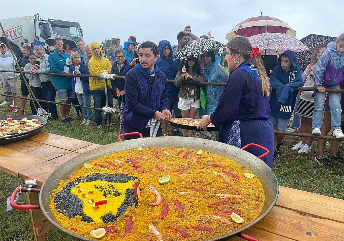 Paellas pasadas por agua en Aixerrota | El Correo